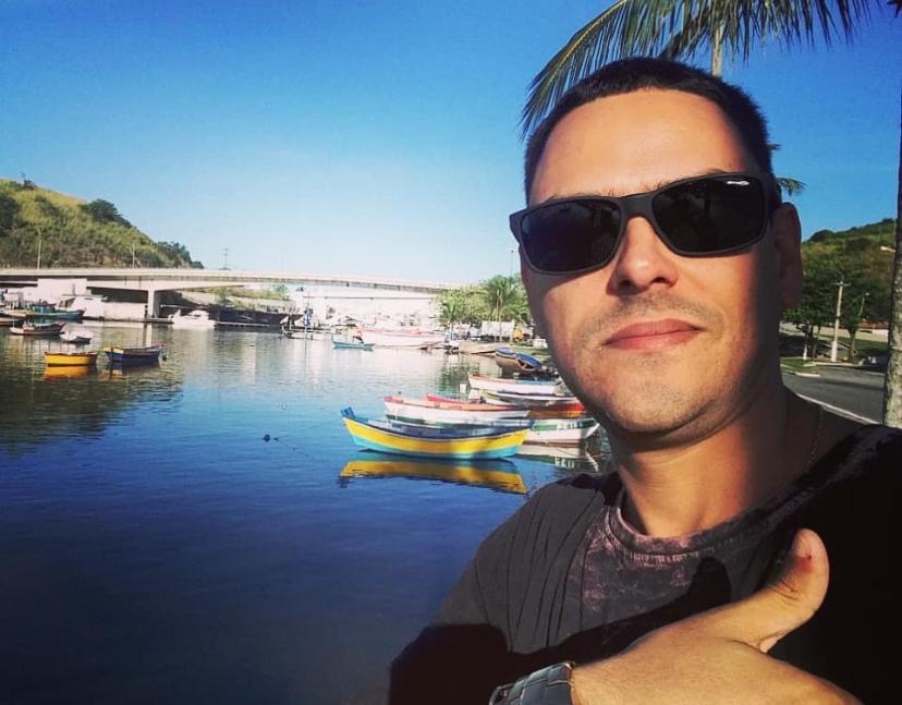 MC Gávea Lança Álbum Emocionante com Participação de Mr.Catra - Não ...